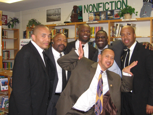 Lineage of Tau Lambda Lambda – Tau Lambda